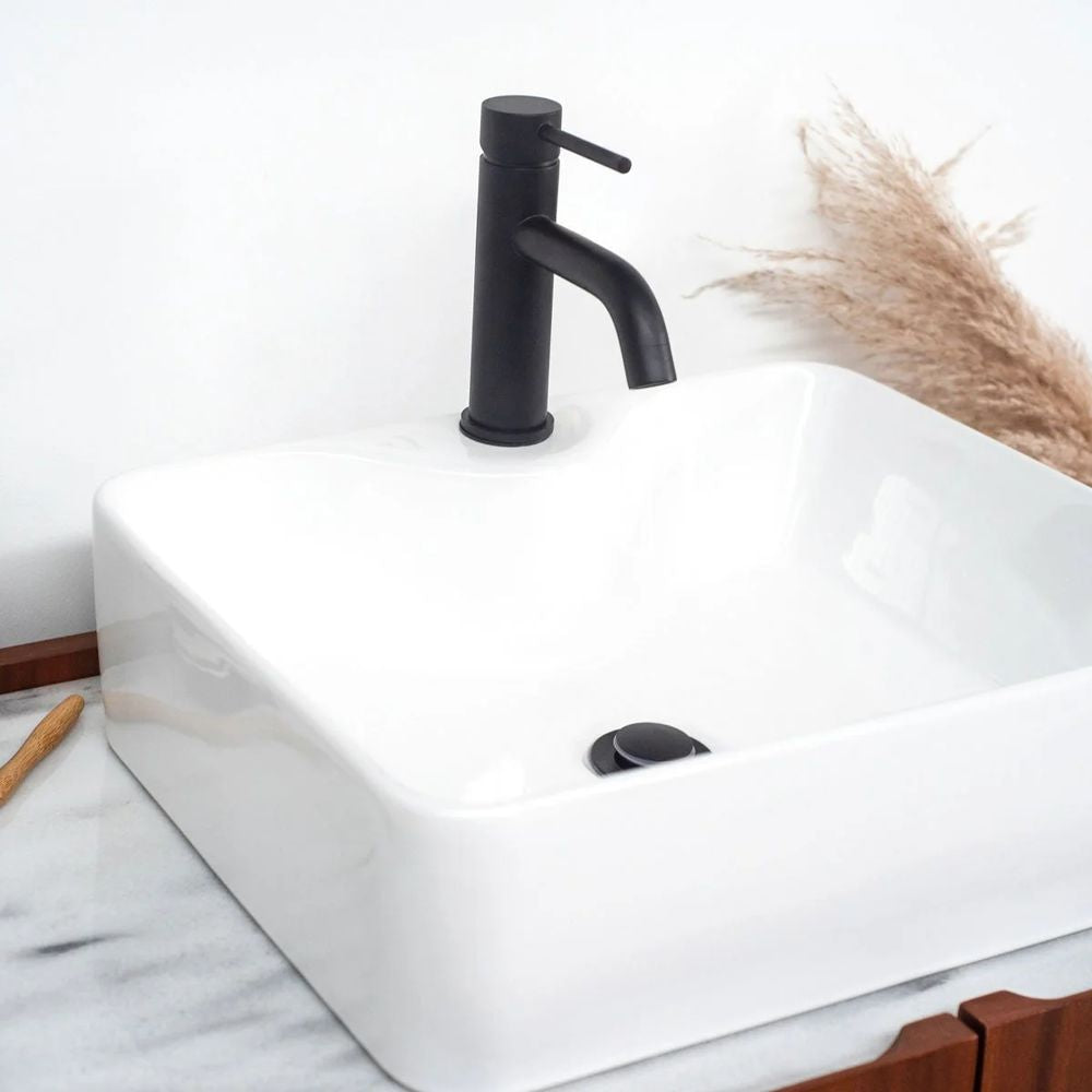 FURNIFIED Washbasin Alexis VI Porcelain – laboutiquedesign.is