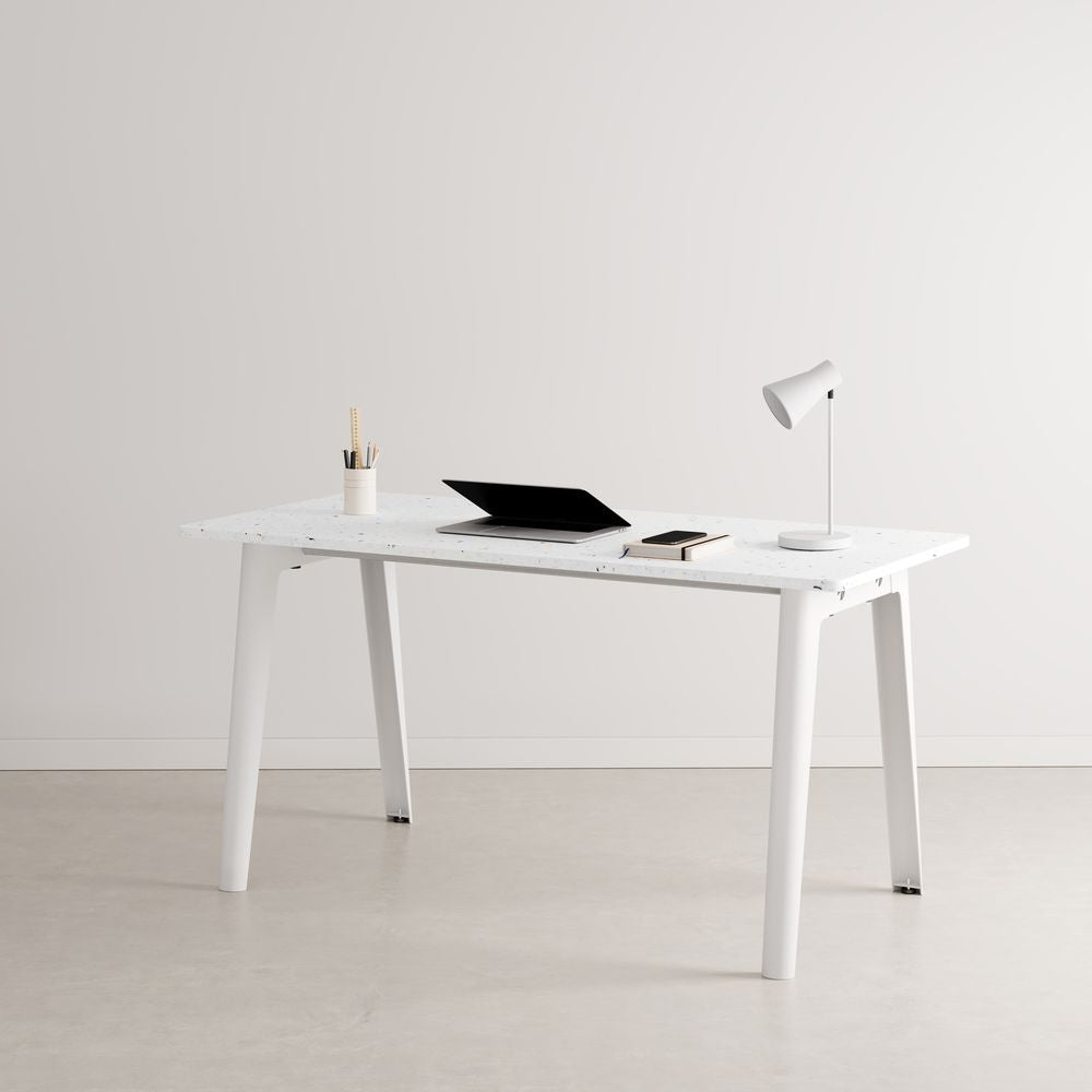 TIPTOE Desk New Modern Recycled Plastic Steel 130cm – laboutiquedesign.is